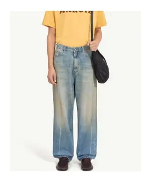 MAISON MARGIELA Logo Patch Straight-leg Jeans - Blue