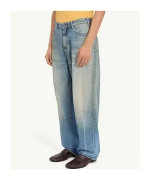 MAISON MARGIELA Logo Patch Straight-leg Jeans - Blue