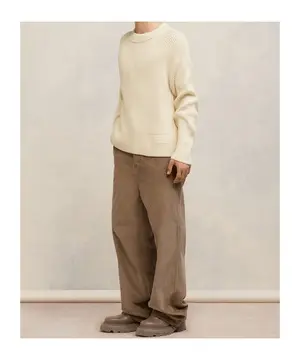 AMI Paris Crewneck Knitted Jumper With Ribbed Details And Logo Applique