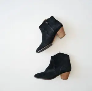 Isabel Marant Étoile Dicker Suede Zip Up Ankle Boots - Black