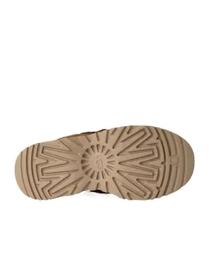 UGG Astromel Logo Debossed Lace-up Sneakers - Chestnut