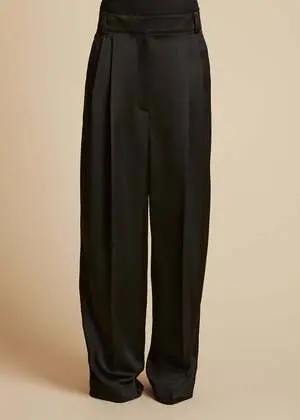 Khaite Belted Wide-leg Pleated Pants - Black