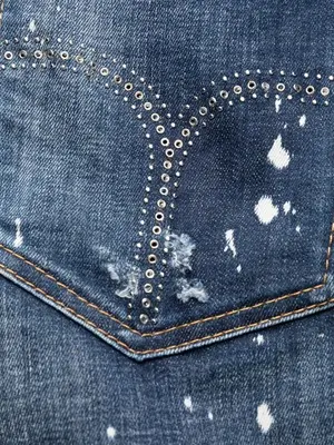 Dsquared2 Distressed Skinny Jeans With Pierced Detail - Black