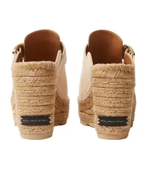 Stella McCartney Gaia Clogs With Jute Wedge And Serrated Sole - Nude