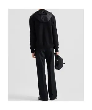 Prada Logo Plaque Zip-up Hoodie - Black
