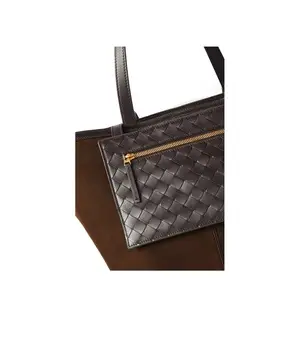 Bottega Veneta Medium Flip-flap Shoulder Bag - Soft Candy