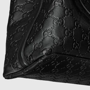 Gucci Emblem Large Tote Bag - Black