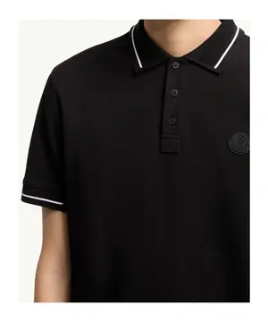 Moncler Logo Patch Short-sleeved Polo Shirt - Black