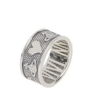 VIVIENNE WESTWOOD Embossed Logo Ring