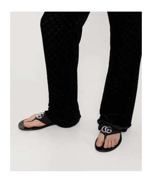 Gucci Embossed Gg Leather Thong Sandals