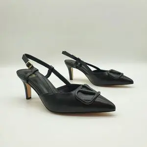 Valentino Garavani Vlogo Signature Calfskin Slingback Pump 80 Mm - Black