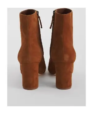 Manolo Blahnik Pointed Toe Zip Up Ankle Boots