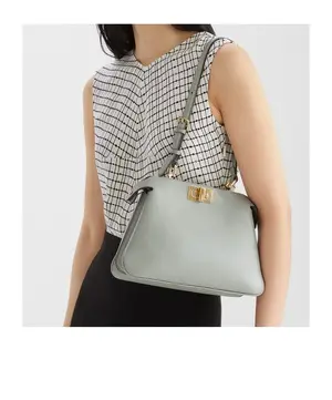 Fendi Peekaboo Soft Small Shoulder Bag - Green