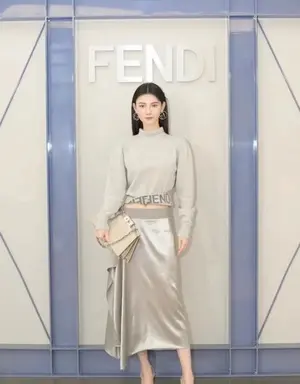 Fendi Long-sleeved Knitted Pullover
