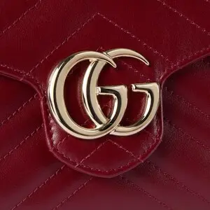Gucci Logo Plaque Quilted Clutch Bag - Red