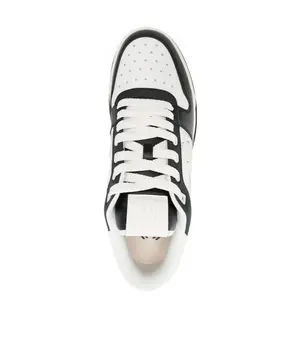 Amiri Logo Embossed Lace-up Sneakers - Black