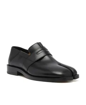 MAISON MARGIELA Split-toe Slip-on Loafers - Black