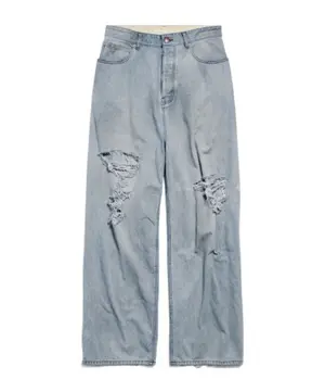 Women's Destroyed Jeans