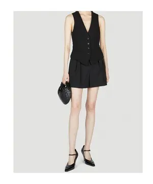 Max Mara Turn-up Pleated Shorts