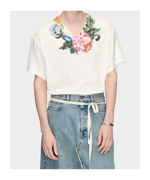MAISON MARGIELA Floral Printed V-neck T-shirt - White