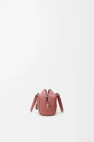 Loewe Amazona 23 Padlock Detail Tote Bag - Blush