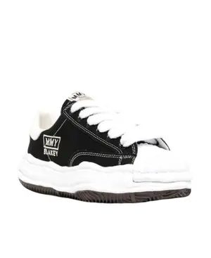 Mihara Yasuhiro Blakey Strapped Casual Sneakers - Black