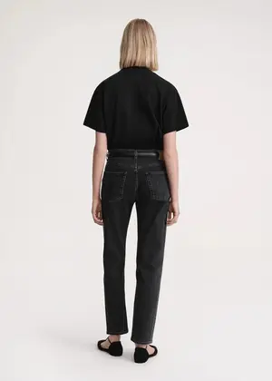 TOTEME Cropped Tapered Jeans - Grey