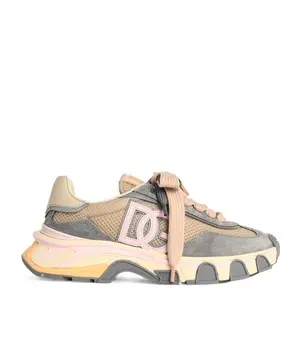 Dolce & Gabbana Airmaster Dg Logo Patch Sneakers - Nude