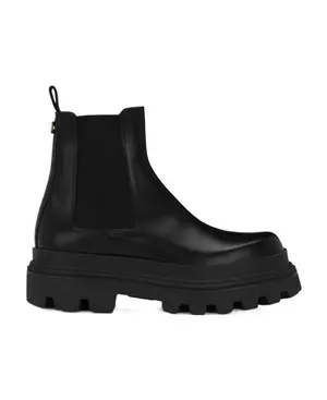 Dolce & Gabbana Round Toe Chelsea Boots