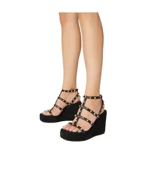 Valentino Garavani Rockstud Wedge Sandals - Black