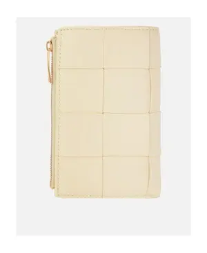 Bottega Veneta Cassette Bi-fold Leather Wallet - Nude