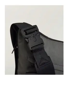 Y3 Buckle-fastening Messenger Bag
