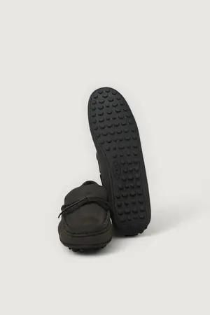 TOD'S Round Toe Slip-on Loafers With Drawstring - Black