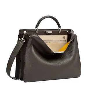 Fendi Peekaboo Iseeu Medium Tote Bag - Brown