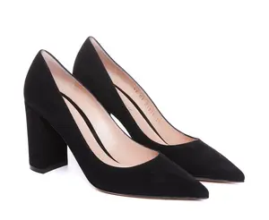 GIANVITO ROSSI Piper Pointed-toe Pumps - Black