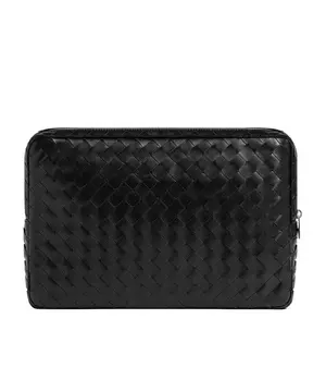Bottega Veneta Intrecciato Zipped Clutch Bag - Black