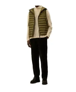 C.P. COMPANY D.d. Shell Goggle Down Gilet - Brown