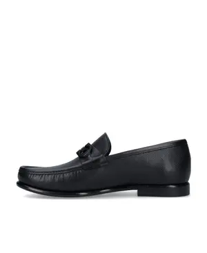 FERRAGAMO Gancini Bit Loafers - Black