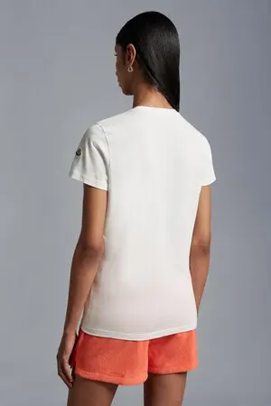 Moncler Logo Patch Crewneck T-shirt - White