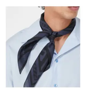 Fendi Ff Printed Square Bandana - Blue