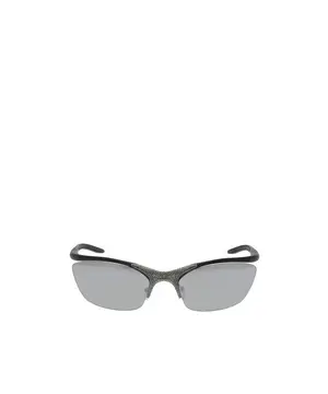 Fendi Butterfly Frame Sunglasses - Black