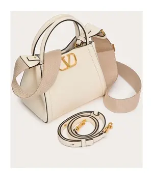 Valentino Garavani Alltime Logo Plaque Top Handle Bag - Nude