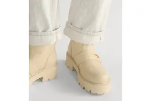 Dior Alps D-quest Ankle Boots - Beige