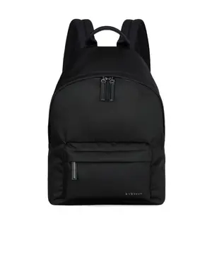 Givenchy Essential U Zipped Backpack - Black