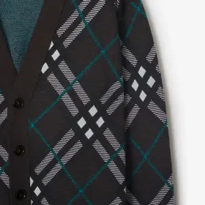 Burberry Checked V-neck Buttoned Cardigan