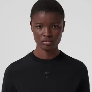 Burberry Embroidered Logo T-shirt - Black
