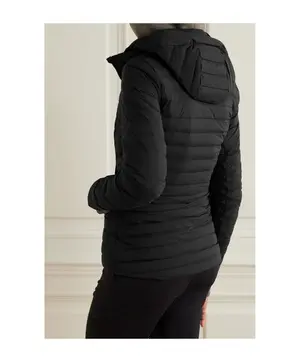 Lululemon Quilted Down Jacket With Detachable Hood And Waterproof Shell - Black