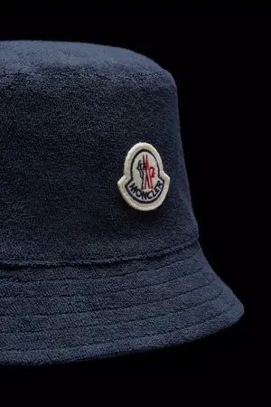 Moncler Logo Patch Bucket Hat - Blue