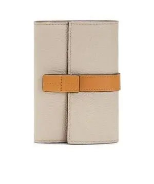 Loewe Logo Embossed Small Vertical Wallet - Nude