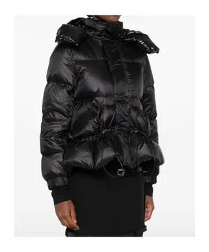 Sacai Hooded Puffer Jacket With Quilted Stitching And Drawstring Hem - Black